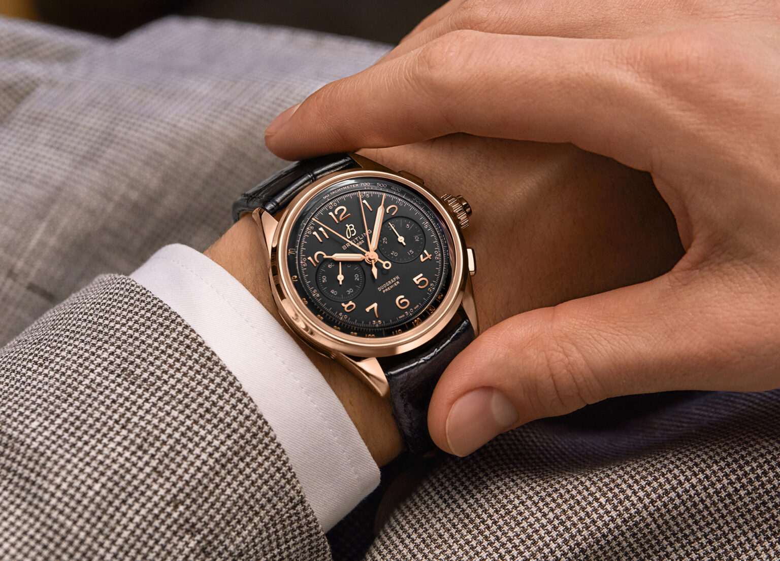 Complex, mechanical watches for Women