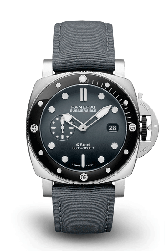 Panerai - Submersible Collection | Watches Of Switzerland