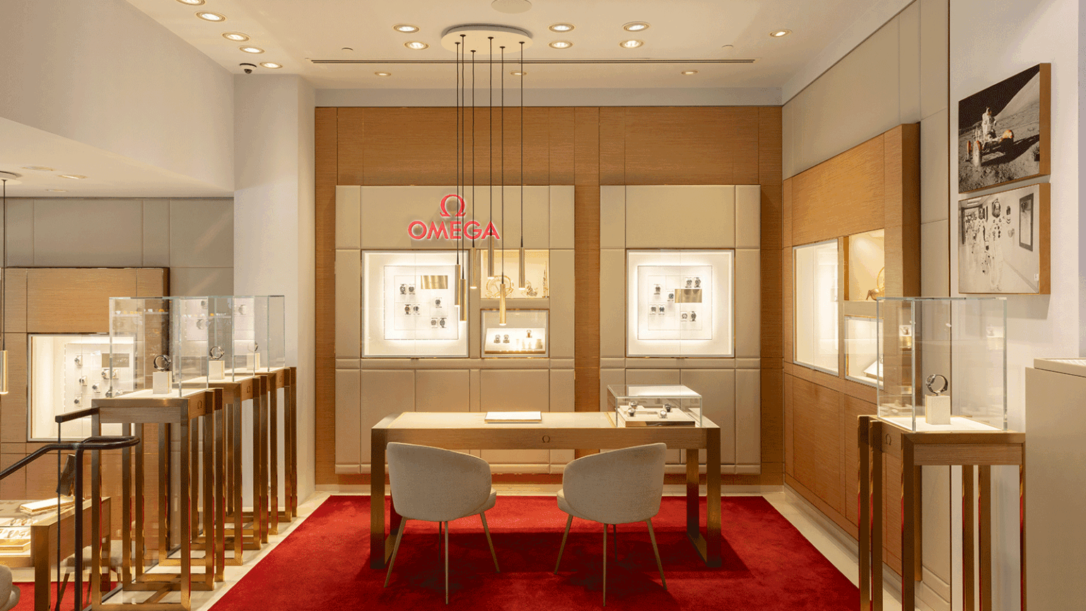 OMEGA | A New Perspective on the Speedmaster | Watches of Switzerland